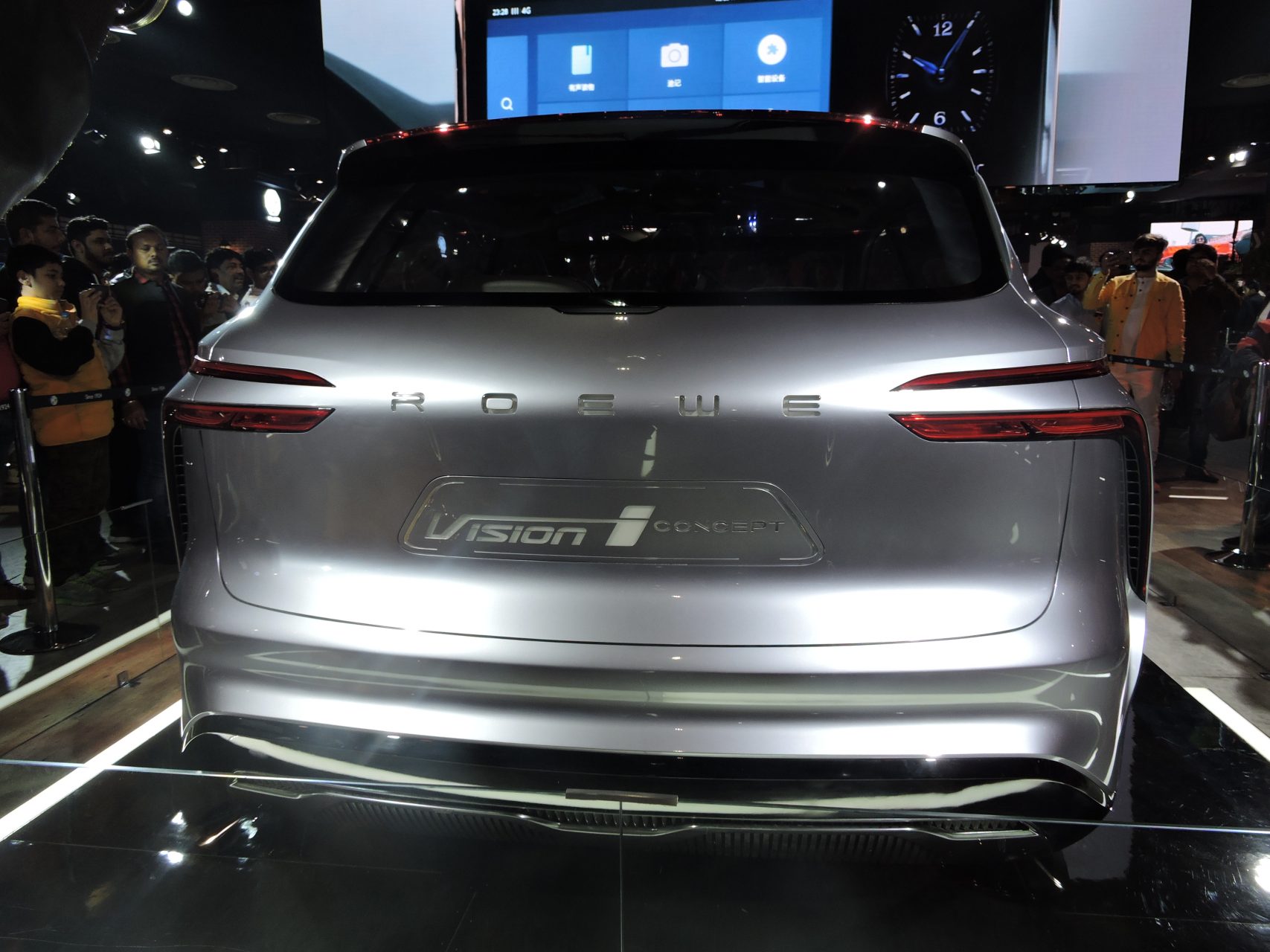 MG Roewe Vision-i Concept showcased at the Auto Expo 2020!