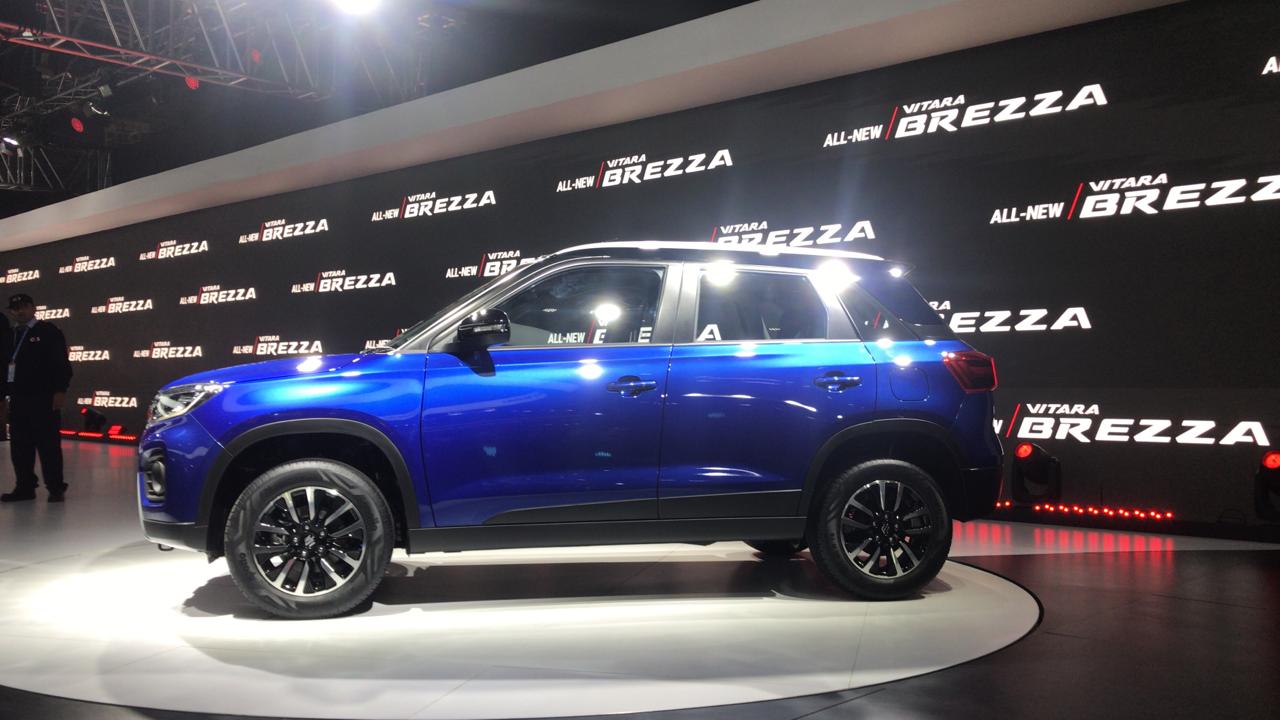 Maruti Suzuki unveils Vitara Brezza Facelift | Auto Expo 2020 Day 2