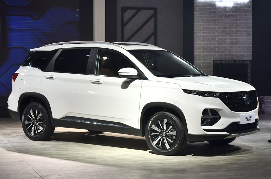 MG Hector Plus Spotted Testing Near Production Facility