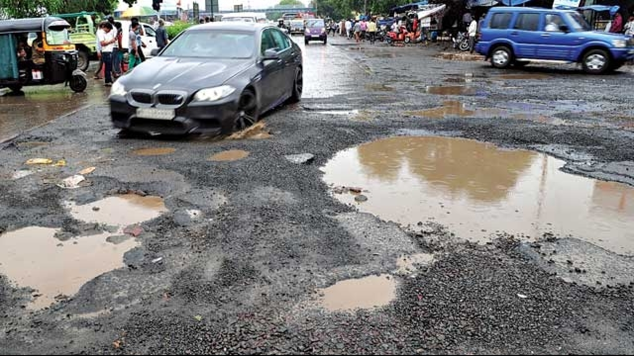The 10 Road Hazards In India that you should LOOKOUT for!