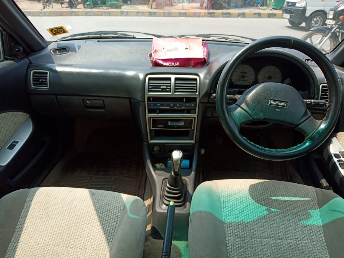 Maruti 1000 (Maruti Suzuki Esteem) | Sedan of the yesteryear
