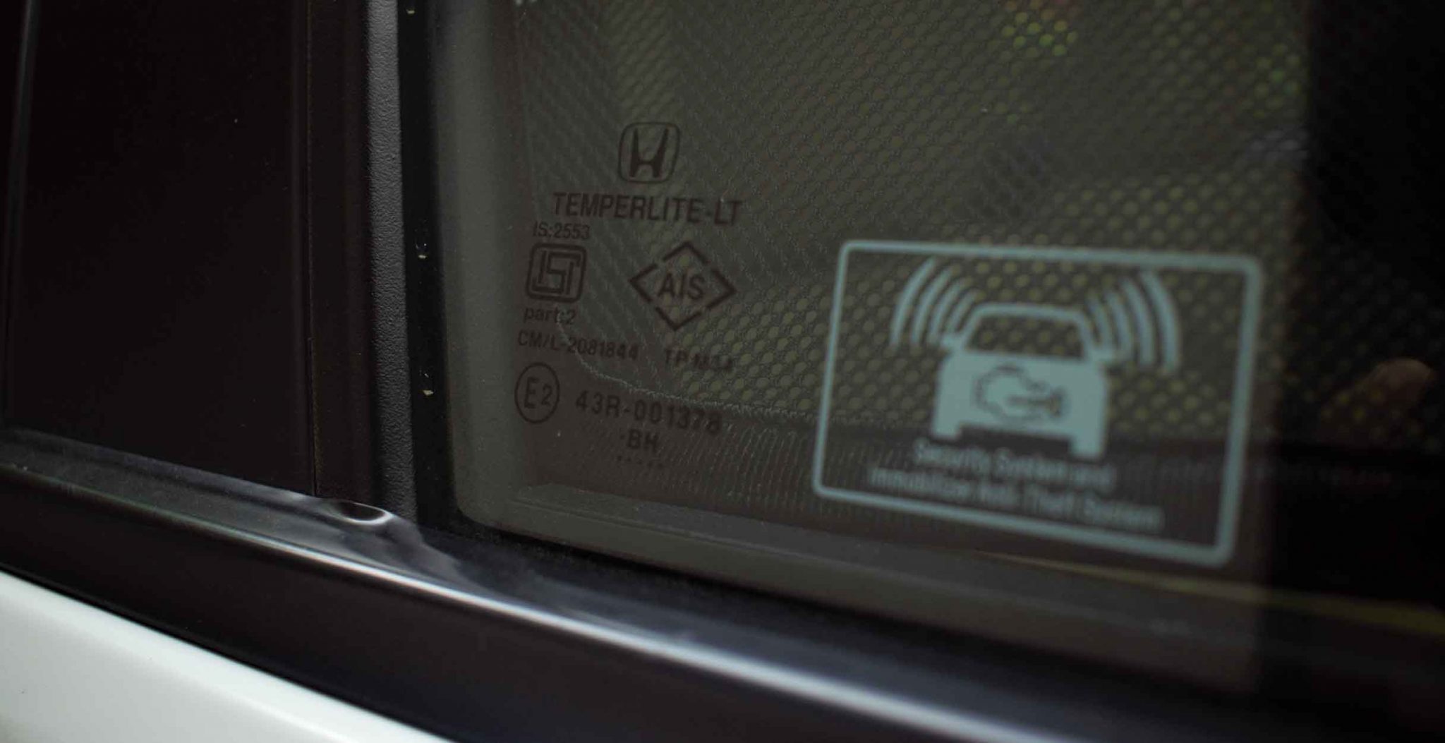 ISI mark on Car Windshield and Windows to be made Compulsory