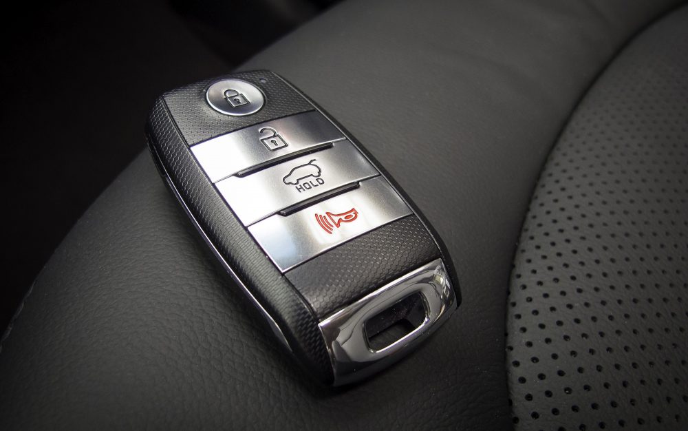 5 Ways to Secure a Car with Keyless Entry feature