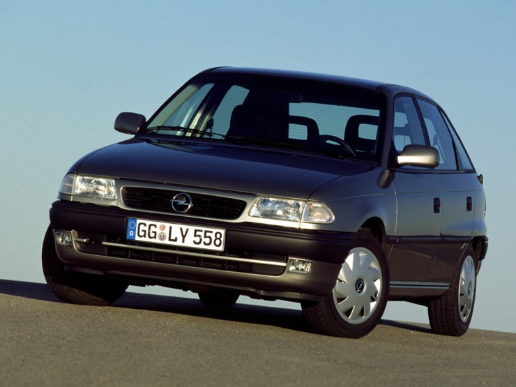 10 Iconic Cars In India From The 90s (Part 2) | Its Rewind Time!