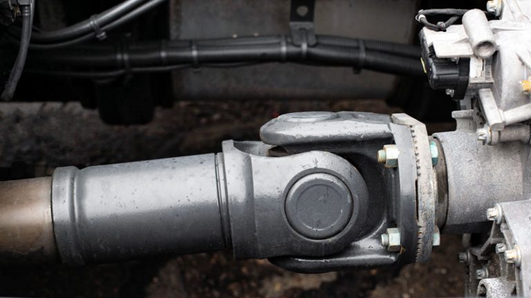 Explaining a Vehicle's Drivetrain | How A Drivetrain Works!