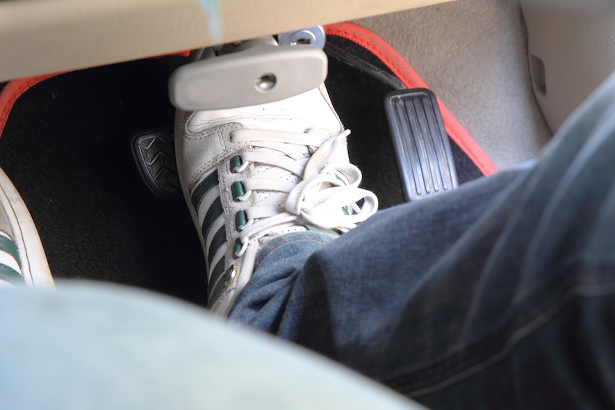 10 Common Car Braking Problems That You Should Never Ignore