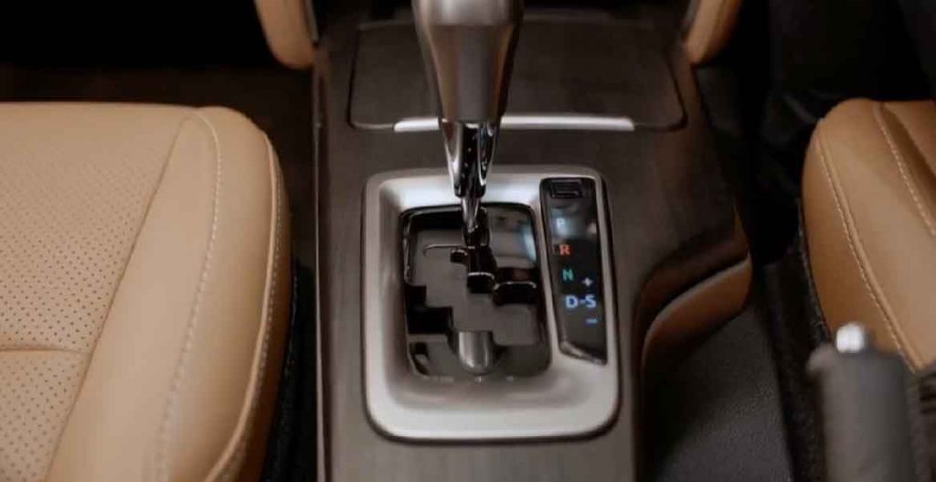 5 Reasons Why Indians Are Choosing Auto Transmission Over Manual