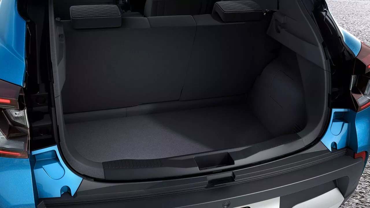 7 Features That We Find Missing In The Tata Tiago