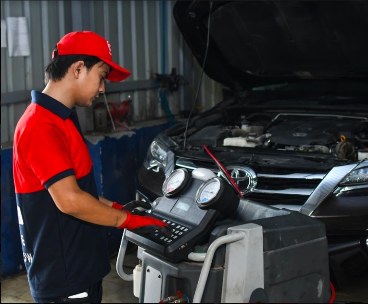 Gift the Perfect Car Service this Rakhi with GoMechanic!