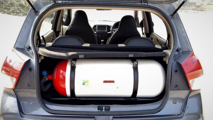 Documents To Check While Buying A Used Car