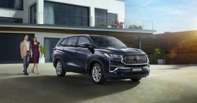 Innova HyCross vs. XUV 700 | The 7 Seater War